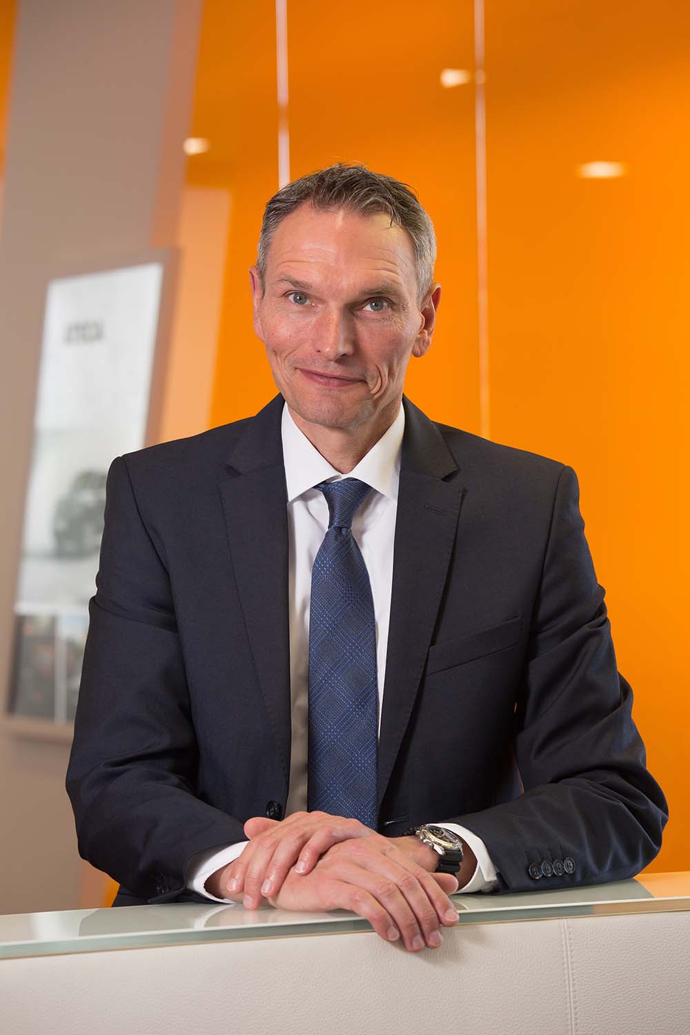 Dr. Rainer Fessel, nuevo director de la planta de SEAT en Martorell ...